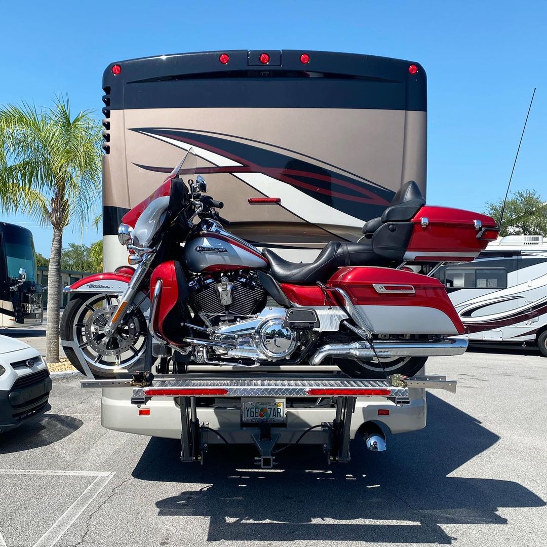 4288 Class A Motorhome Motorcycle Lift ,1,000 lb capacity – Hydralift ...